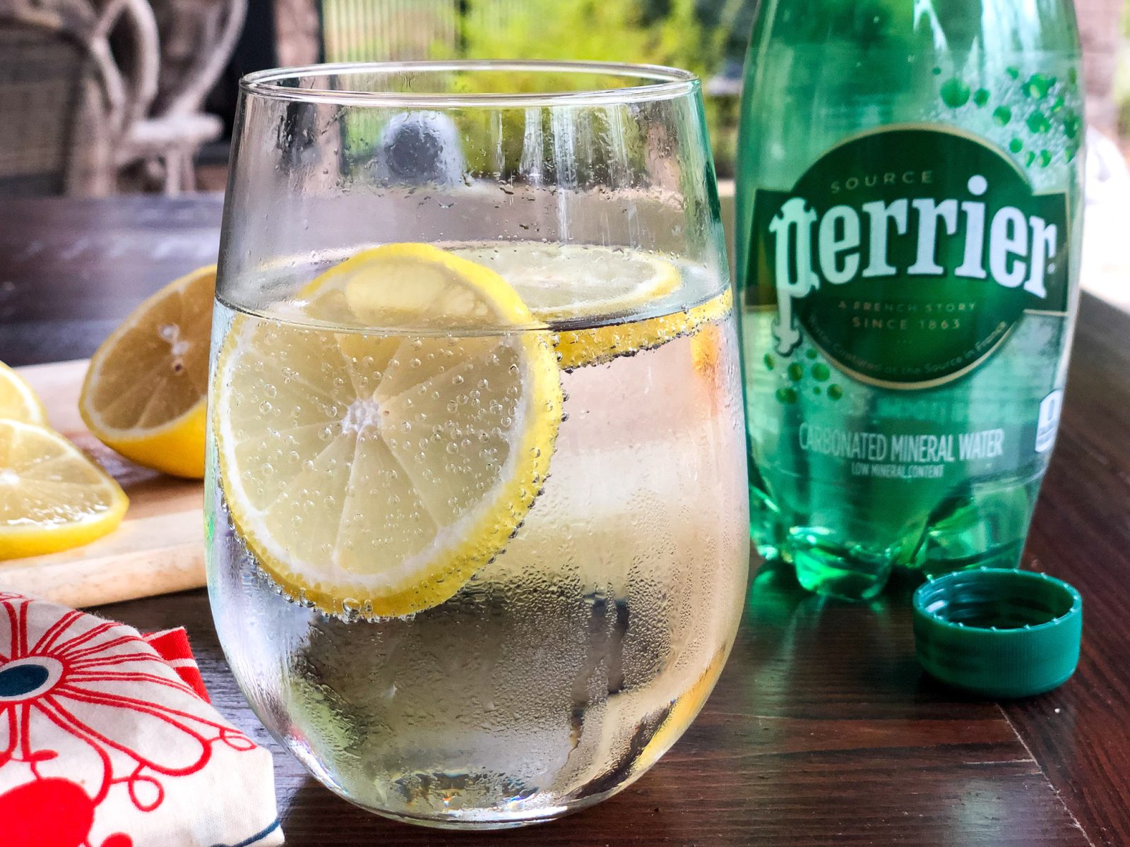 Add Some Spark To Your Holiday With A PERRIER® Rondelle - iHeartPublix