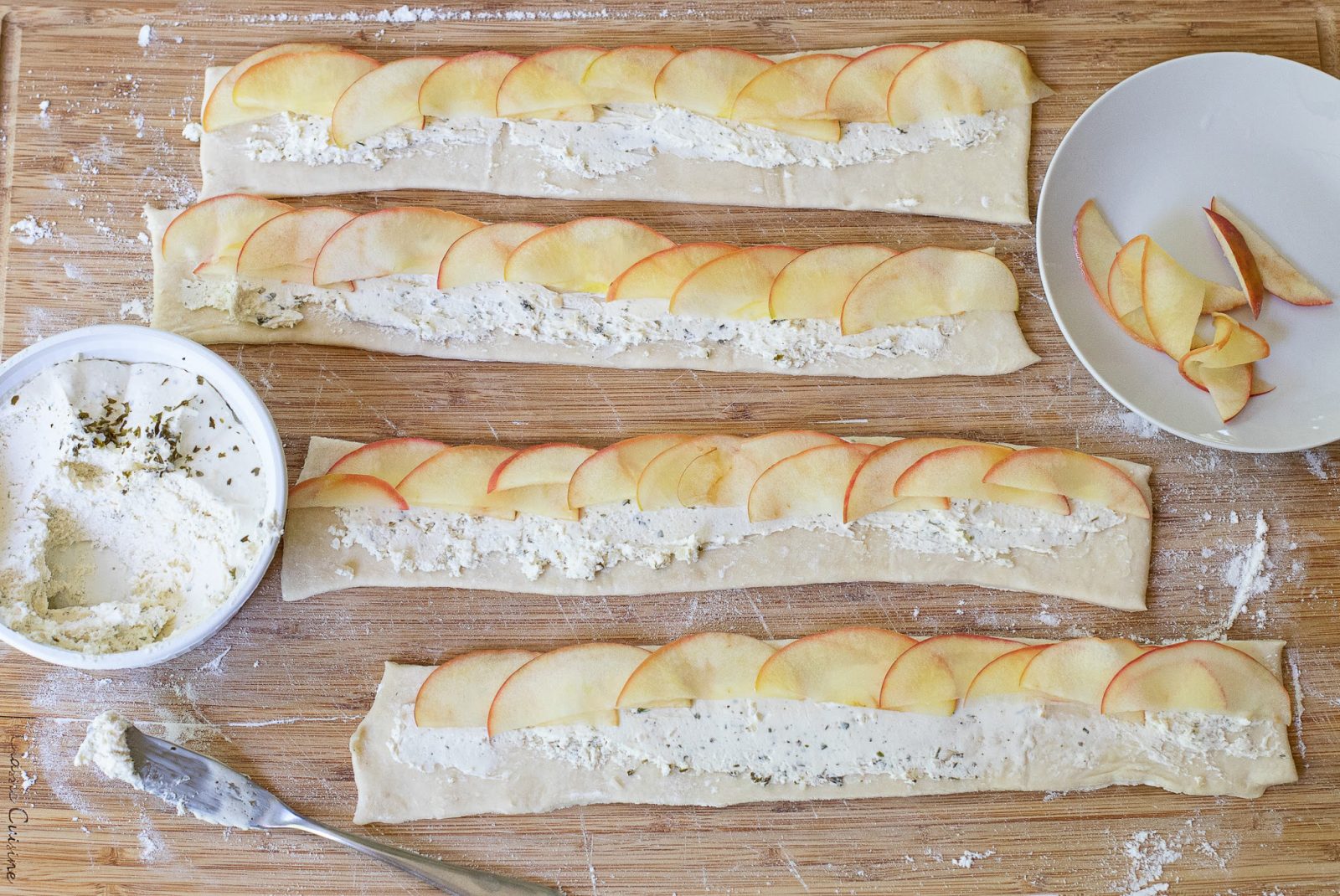 Delight Mom With Elegant Pastry Roses Made With alouette Cheese For ...