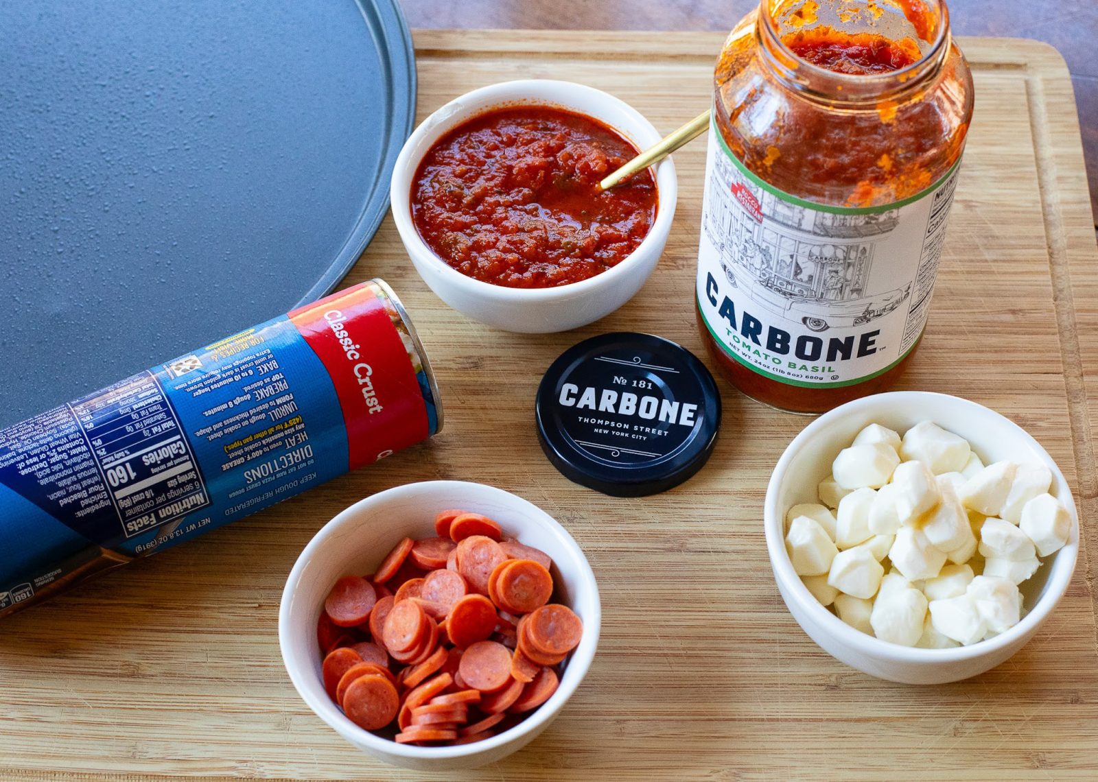 Grab Carbone Sauce And Kick Up Pizza Night With This Pepperoni Pizza ...