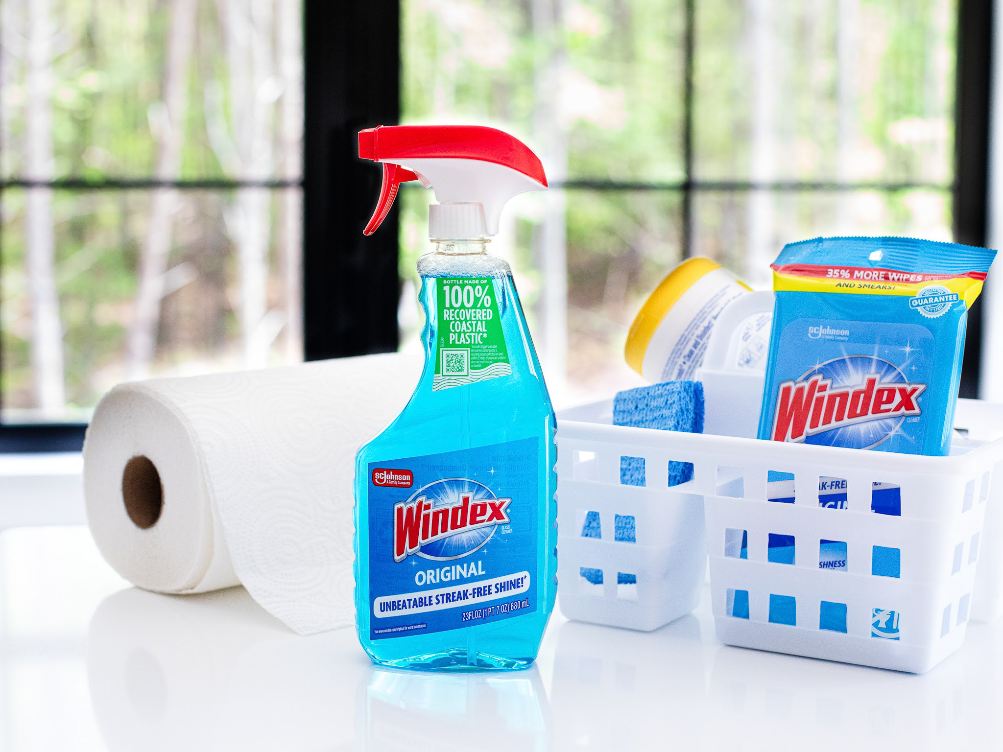 Choose Windex® Glass Cleaner – Your Key to a Sparkling Summer Home - iHeartPublix