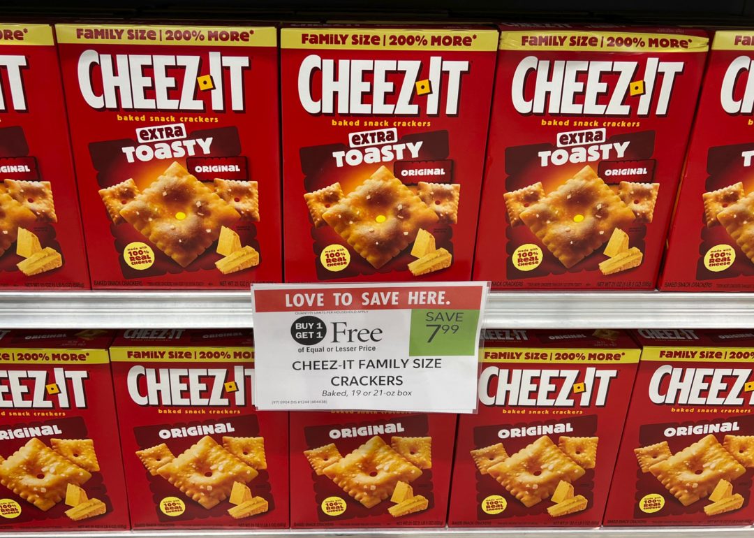 Family Size Boxes Of Cheez-It Snack Crackers Just $3.37 At Publix (Regular Price $7.99 ...
